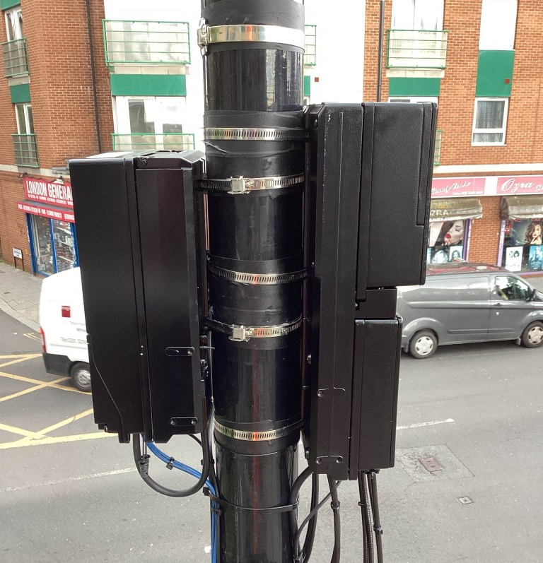 EE’s First 5G Small Cells Go Live, With Capacity-boosting Mini-masts ...