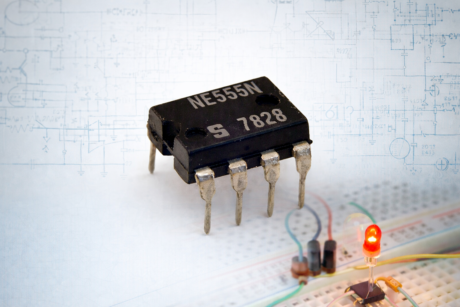 The NE555 Timer IC: History, How It Works, and Practical Uses ...